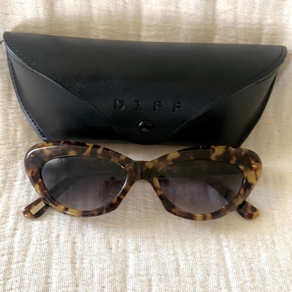 Diff Eyewear | Accessories | Diff Eyewear Cleo Cat Eye Sunglasses ...